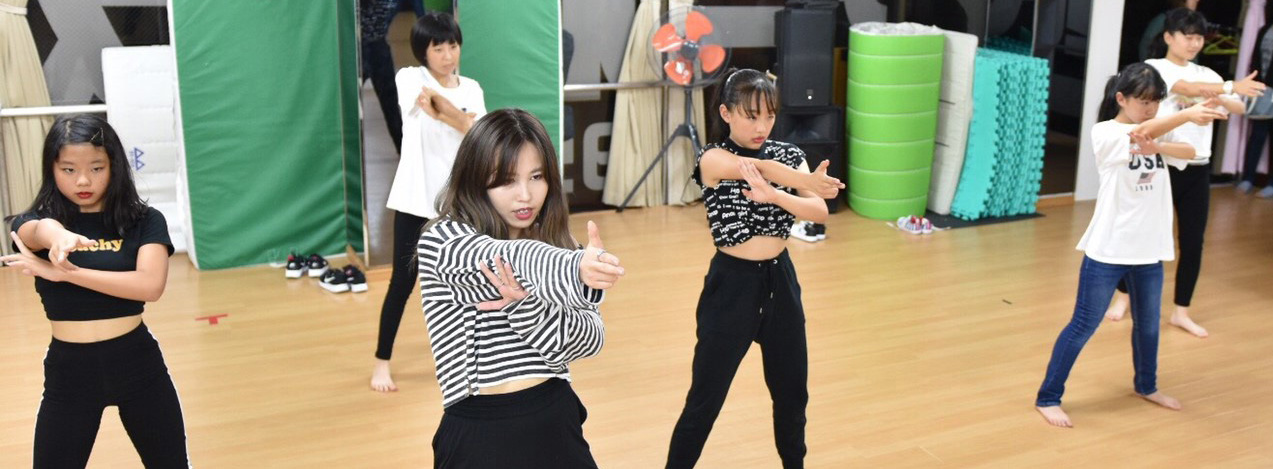 COOL DANCE STUDIO | 福島県郡山市の4歳から始められるダンススクール。現役ダンサーによる本格レッスンが受けられます！ヒップ ...